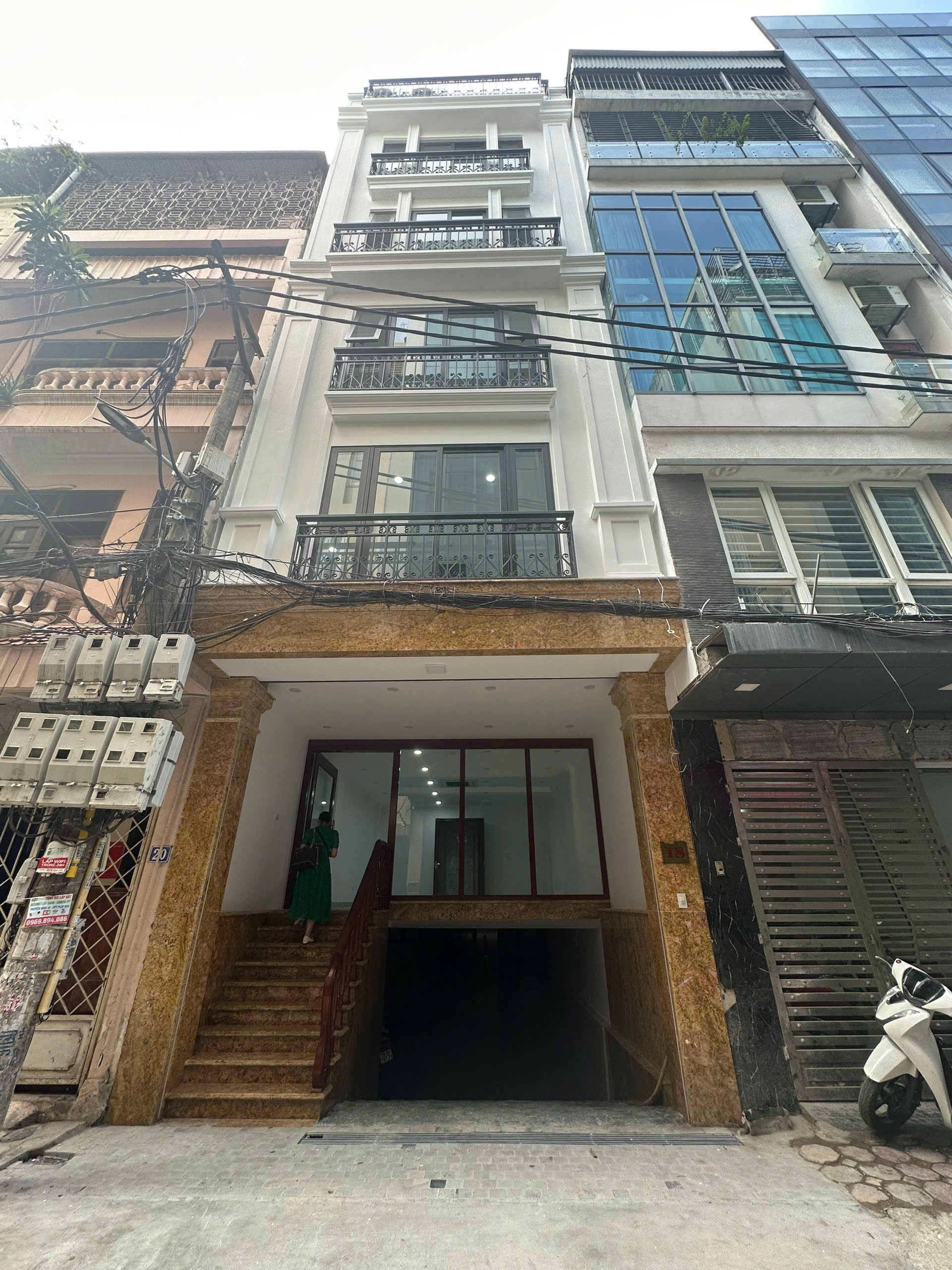 🌟 BÁN TOÀ BUILDING - TRUNG KÍNH, CẦU GIẤY 🌟